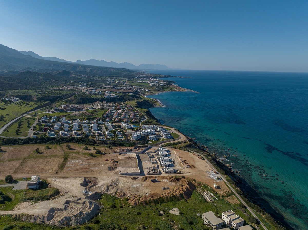 Fenomenalna vila na obali Sredozemnog mora u Sjevernom Kipru | Ljetni Dom